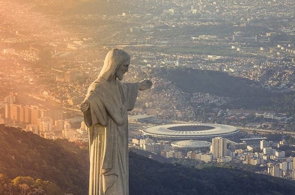 Top 20 Famous Landmarks Around The World